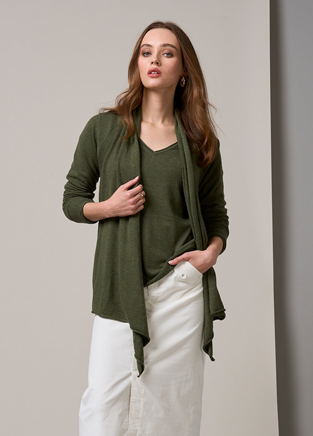 Loobies Story Vivi Cardi - Soft Olive – ROSSELLINI + SHINE